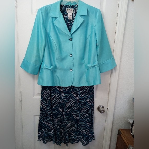 KSL | Skirts | Ksl 2 Pc Suit | Poshmark